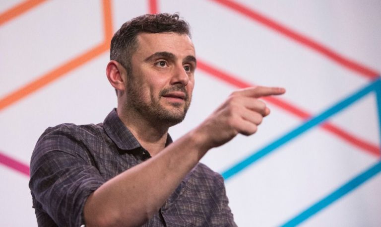 How Gary Vaynerchuk Got His Start in Business and Became “Obsessed ...